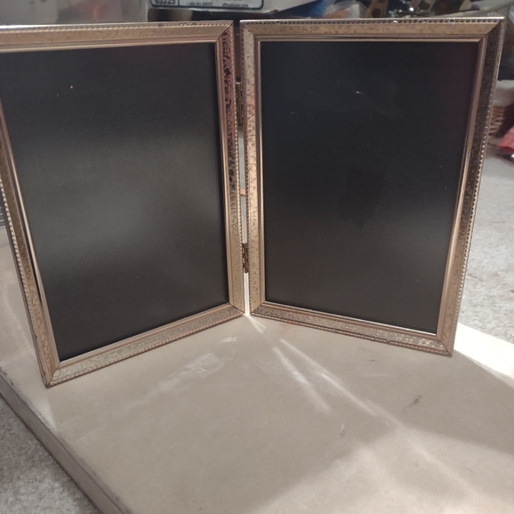 Vintage | Accents | Vintage Double Picture Frame | Poshmark